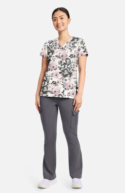 Quest Women's Scrubs | Healing Hands