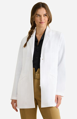 How to Wash a Lab Coat: Maintenance Tips | Healing Hands